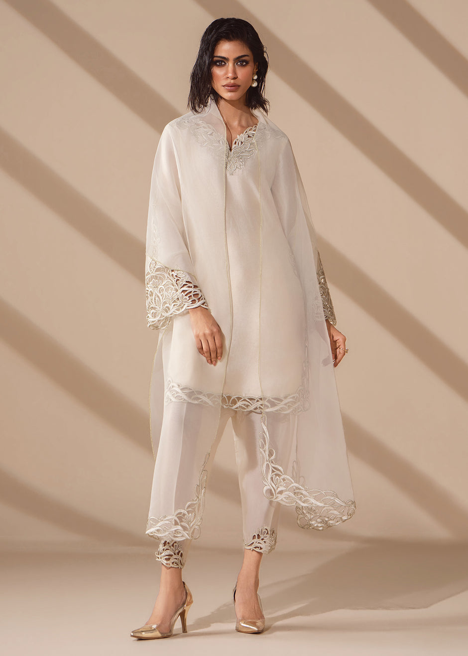 Pakistani Luxury Pret Wear | Elegant Styles by Zamanay